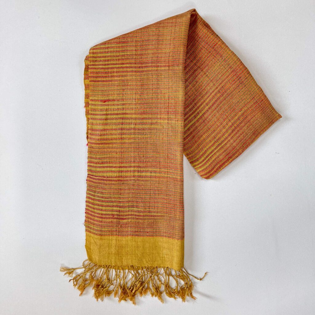 Golden silk scarf – Opus 30
